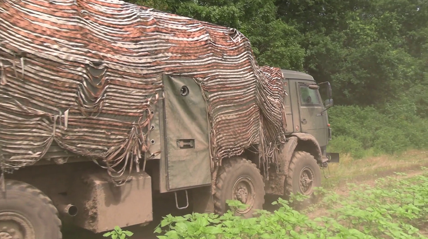 Російські розробники створили новітню РЛС Ирбис, що виявляє українську ...