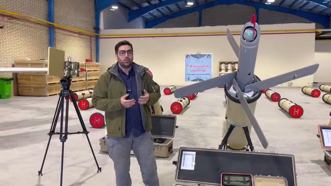 Іранські розробники створили баражувальний дрон Rezvan з високоточною ...