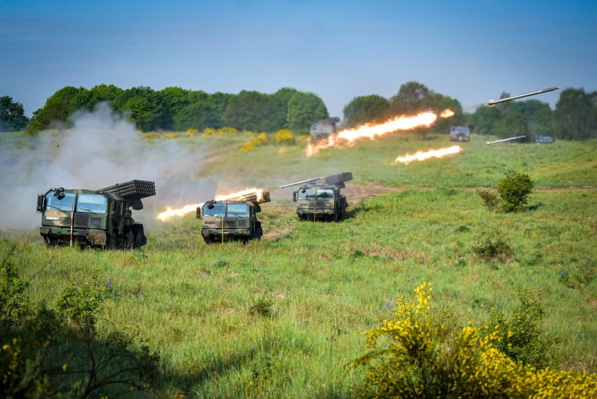 Польські інженери створили перший керований ракетний снаряд для РСЗВ WR ...