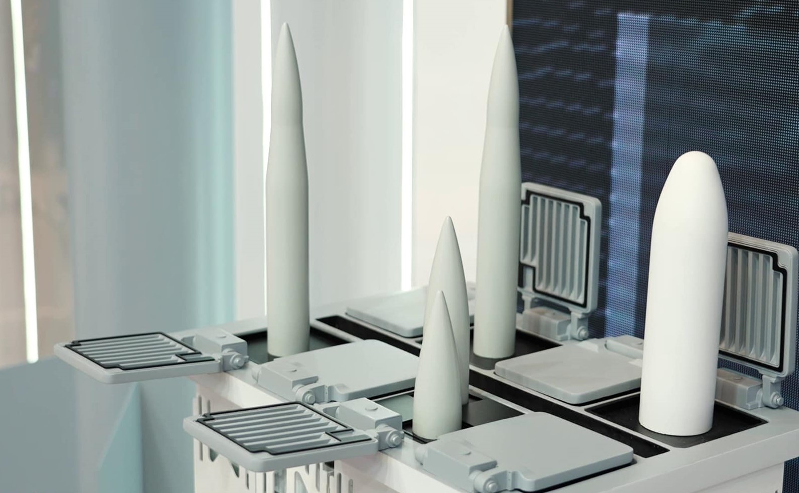 Турецькі розробники представили новітню систему запуску бойових ракет ...