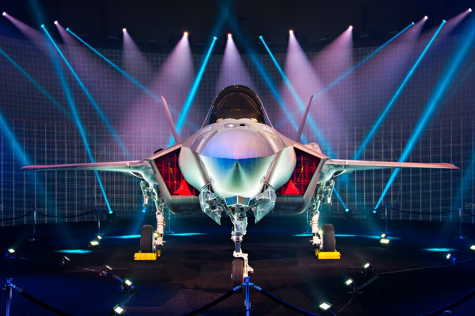 Норвезькі розробники успішно інтегрували крилату ракету JSM у вітчизняні винищувачі F-35A ...