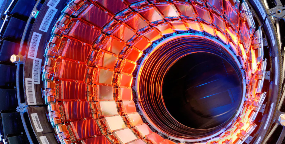 Вперше в історії науковці CERN пояснили, чому матерія у Всесвіті переважає над антиматерією ...