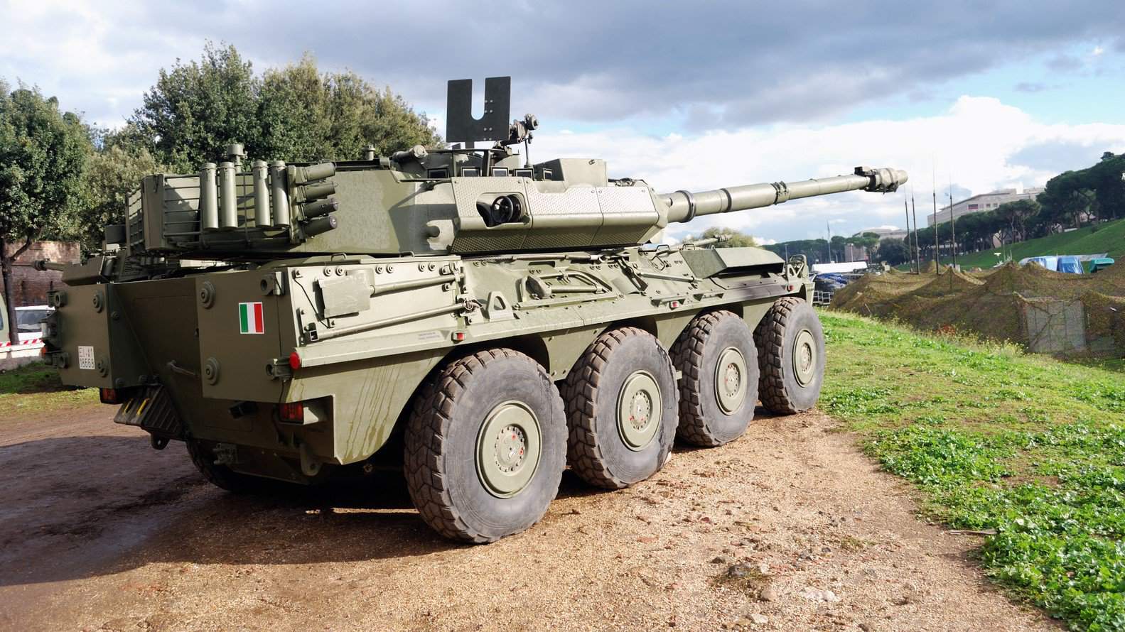 Розкриті технічні характеристики бойових панцерників Centauro B1, які ...