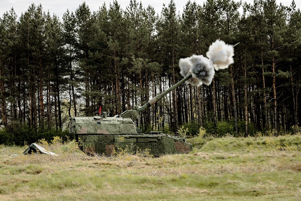 Розкриті технічні характеристики нової німецької самохідної гаубиці PzH 2000 A5 - NoWorries