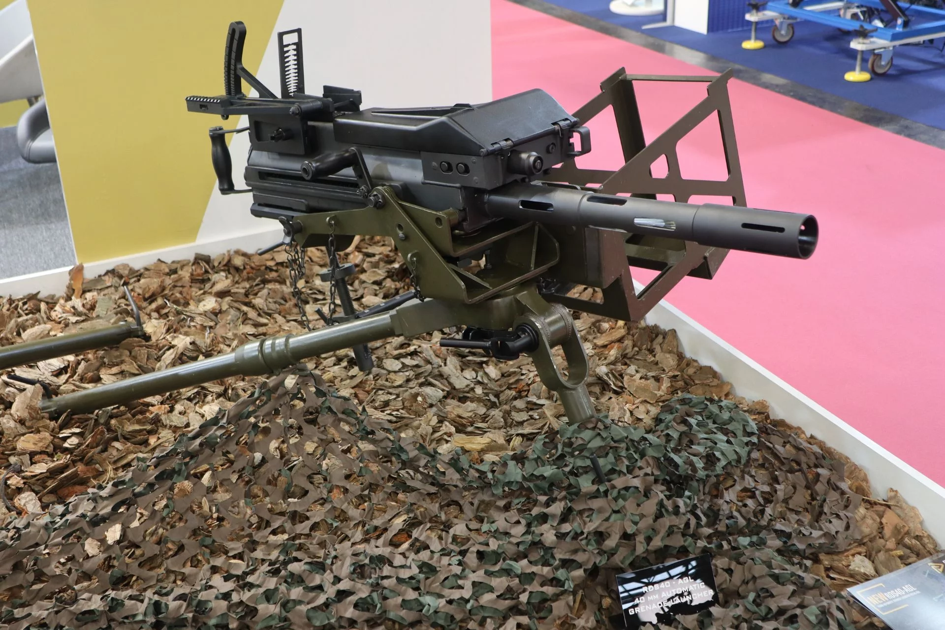 Розкриті технічні характеристики турецьких гранатометів RDS40, що знаходяться на озброєнні ЗСУ ...