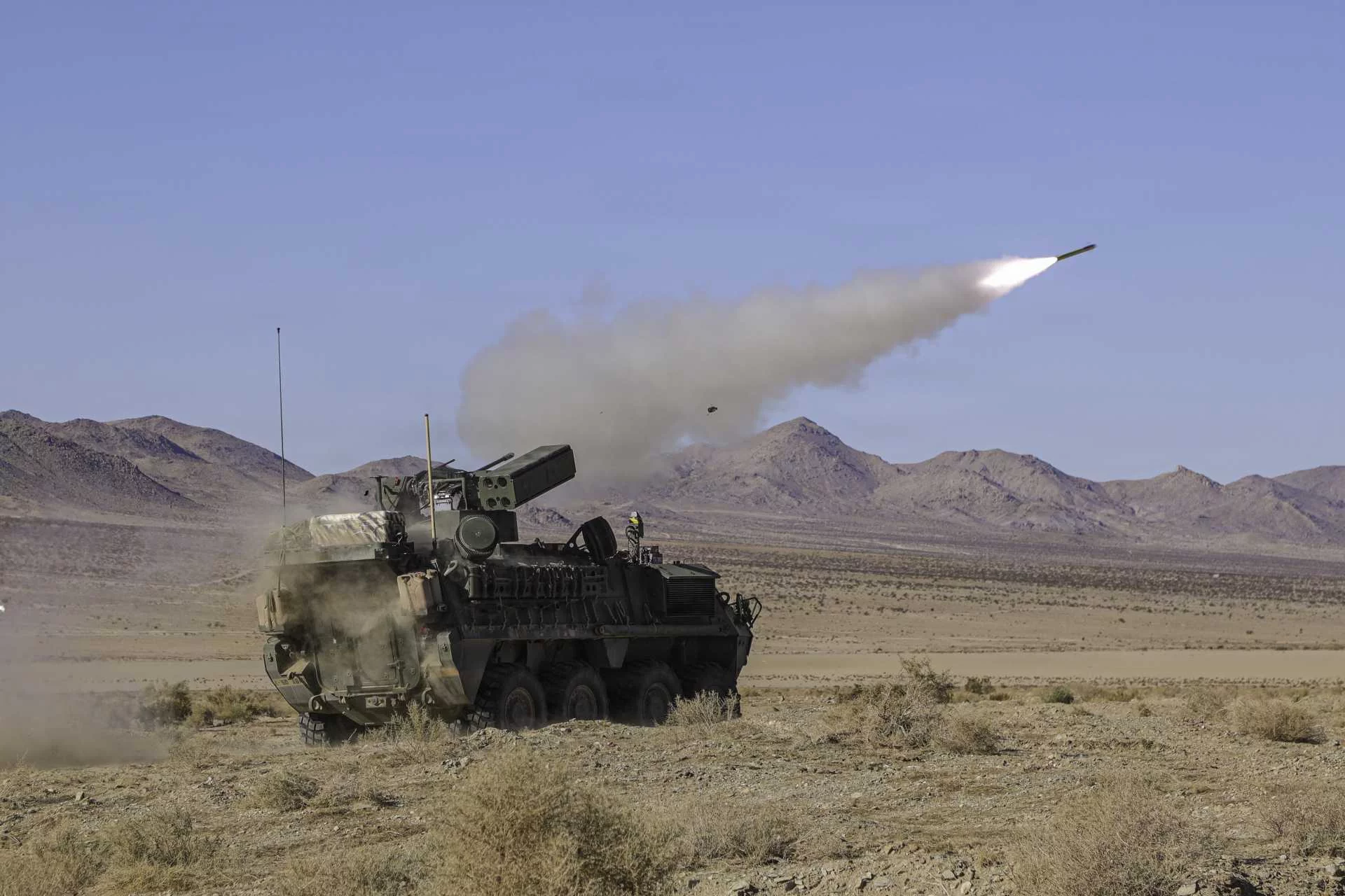 Американські розробники вперше запустили ракету FIM-92 Stinger із ...