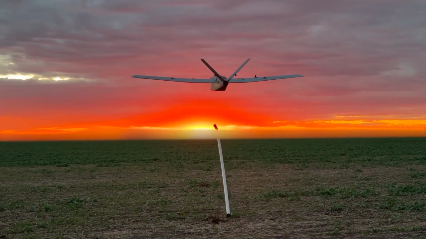 Розкриті технічні характеристики українського ударного дрона Backfire ...